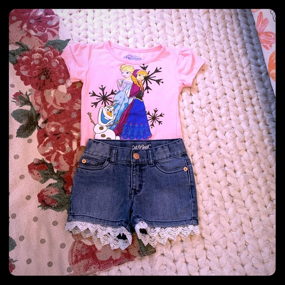 Disney | Shirts & Tops | Frozen Tee | Poshmark